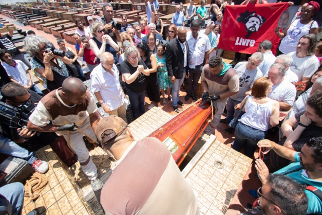 Após perder enterro de Vavá, Lula decide não ir a São Bernardo, diz ...