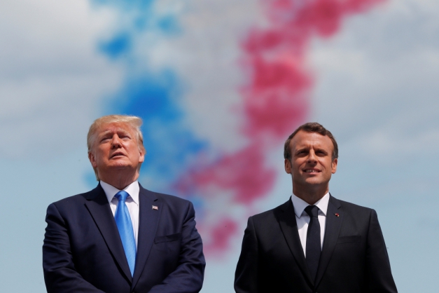Trump e Macron prestam homenagem a veteranos do Dia D que enfrentaram ...