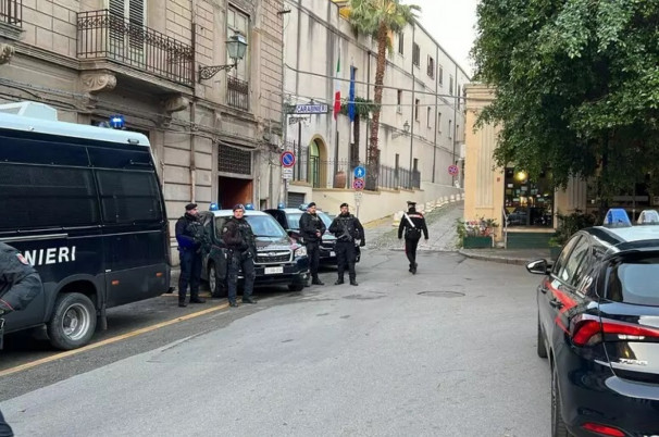Polícia italiana prende mais de 180 membros da máfia Cosa Nostra